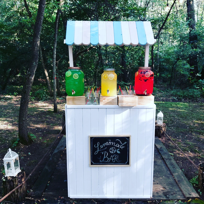 lemonade bar